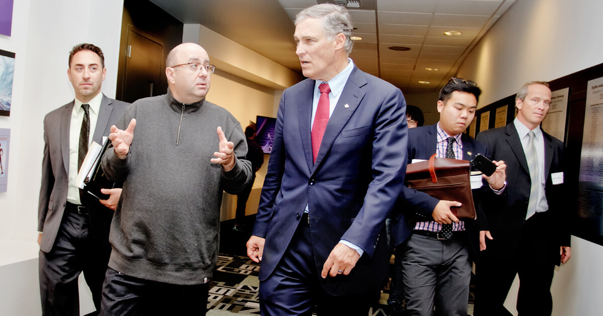 Governor Jay Inslee Visits DigiPen | DigiPen